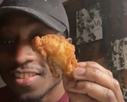 Dude Not Scared To Express His Opinion On The New Chicken Wings From ...