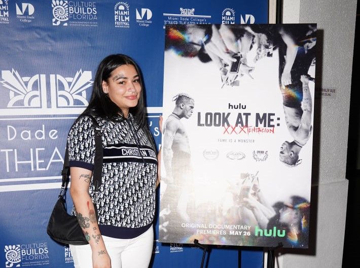 Xxxtentacions Ex Gf Poses With Lil Meechs Bmf Chain