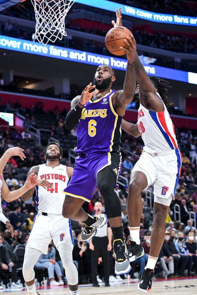 Ballin', Bouncing, And BS: Here's Are BOSSIP'S Spiciest Sports Moments ...