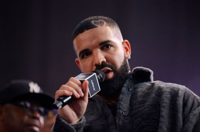 Views: Drake's Name Is Trending After A NSFW Leak Allegedly Shows The ...