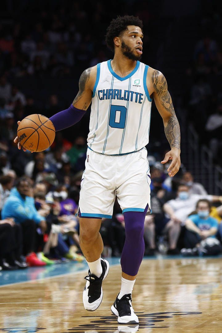 Miles Bridges Turns Himself In On Felony Domestic Violence Charges: Report Miles Bridges Turns Himself In On Felony Domestic Violence Charges: Report